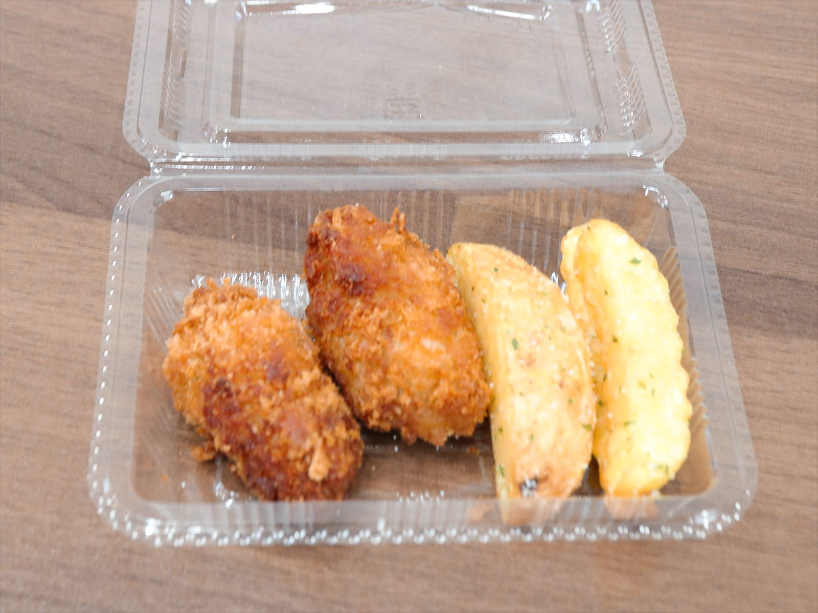 揚げたての美味しいからあげ弁当を実食！八王子『あべちゃん家のからあげ 鷄安(とりあん)』｜ERA LIXIL不動産ショップ 八王子住まいる不動産